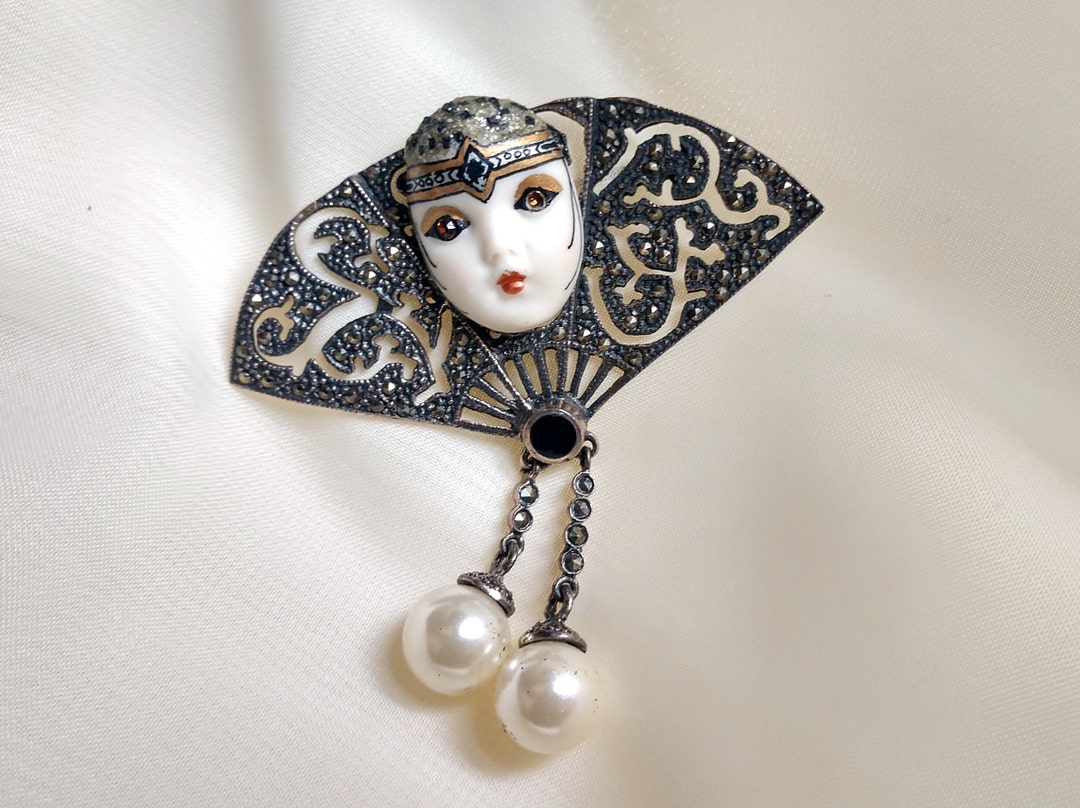 Art Deco Flapper Vintage Fan Brooch - Etsy