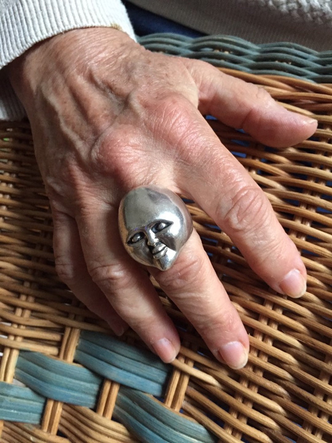 41g Artisan Sterling Silver Sculptural Portrait Ring - Etsy