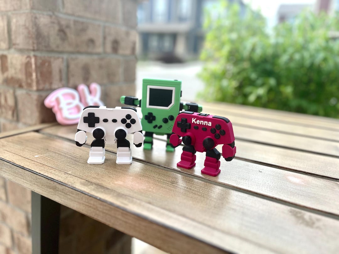 Customizable 3D Printed Poseable Gamer Figurines | Personalized Gaming ...