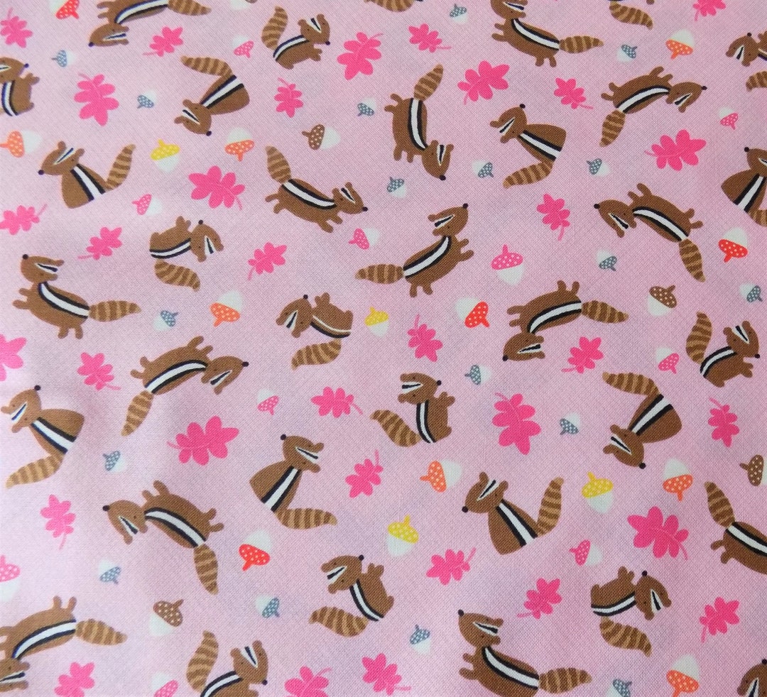 Skunk Fabric Little Skunks on a Pink Background - Etsy