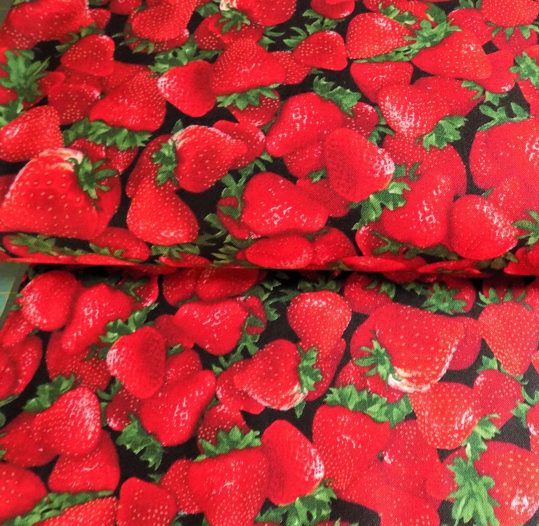 Strawberries Fabric Strawberry Cotton Material Timeless Treasures - Etsy