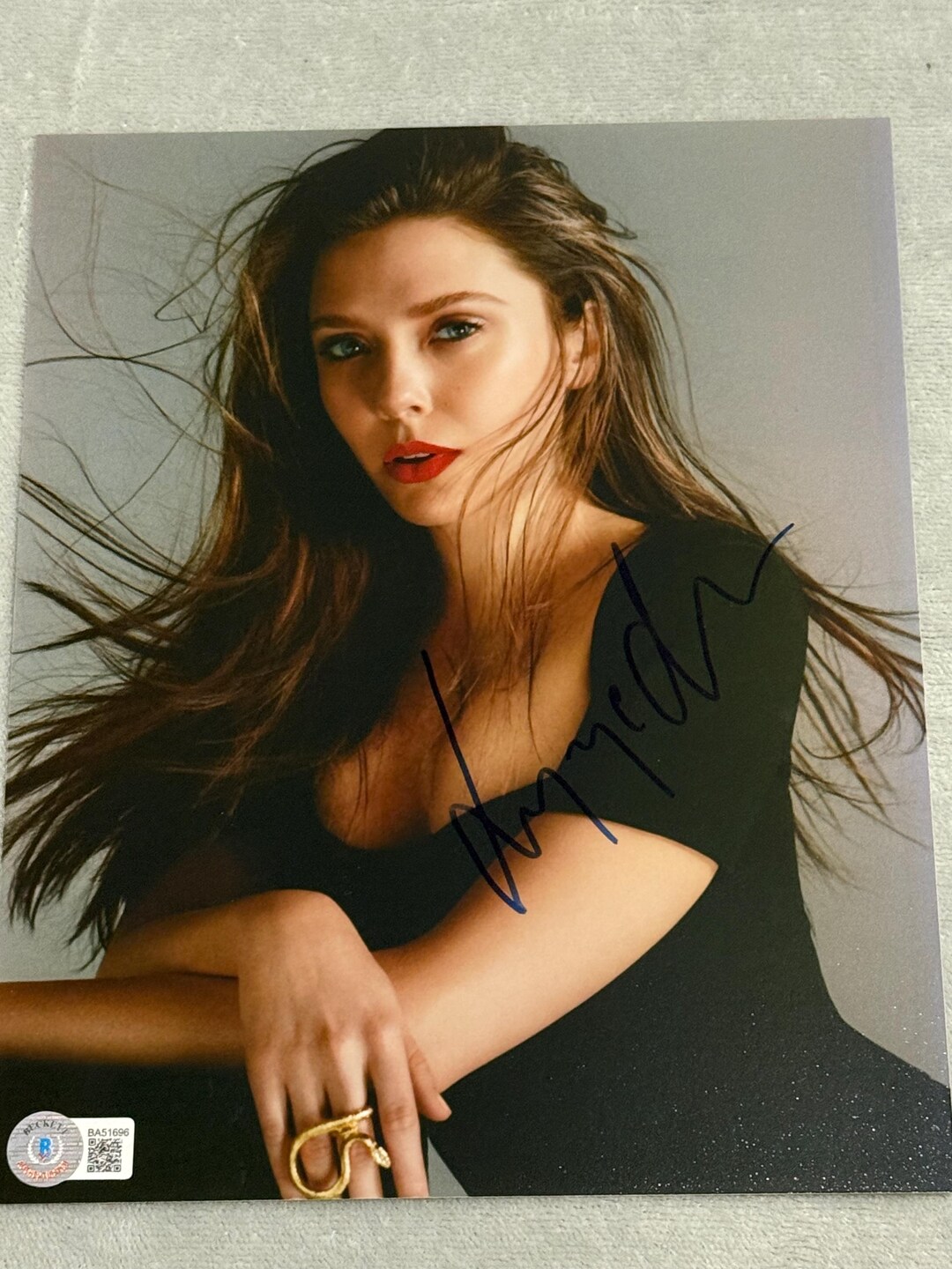Elizabeth Olsen Signed Autographed 8x10 Photo Autograph Beckett BAS COA ...