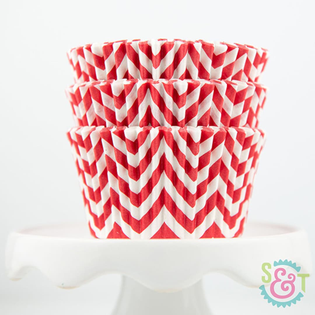 Chevron Red Cupcake Liners | Red Chevron Greaseproof Baking Cups - 36 ...