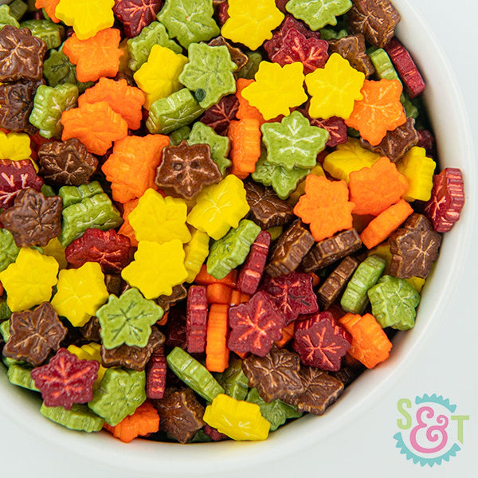 Candy Sprinkles: Fall Leaves | Maple Leaf Candies, Thanksgiving ...