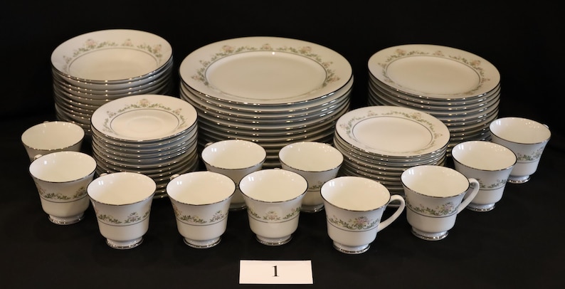 Noritake Early Spring China Set – Vintage Fine China – Made in Japan - Etsy