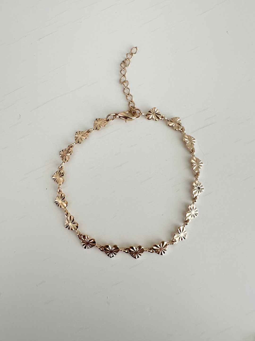 18k Gold Filled Heart Chain Bracelet: Dainty Valentine's Gift - Etsy