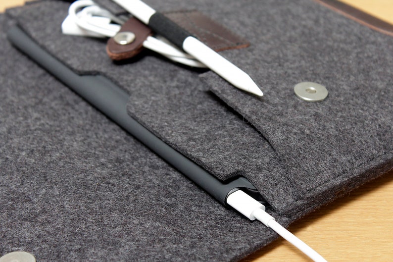 Merino Wool Felt iPad Pro/air 11 Case: Leather Accent, Snug Fit - Etsy