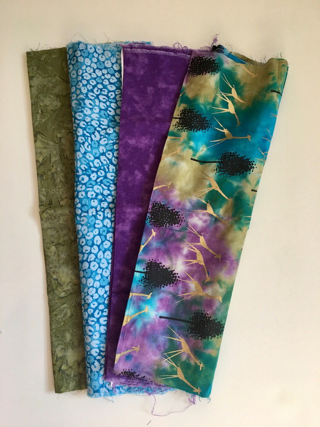 DESTASH African Themed Print Fabric 4 Patterns Leopard Giraffes Purple ...