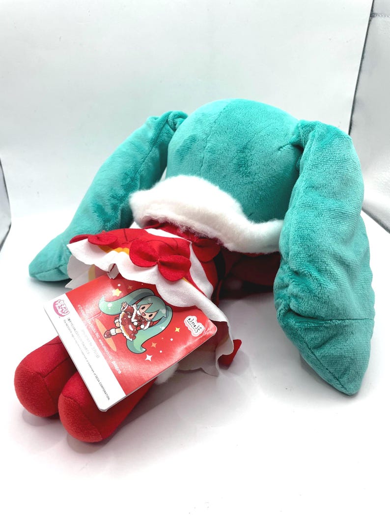 Hatsune Miku Fuwapuchi Lying Plush M Christmas 2024 Prize Figure with ...