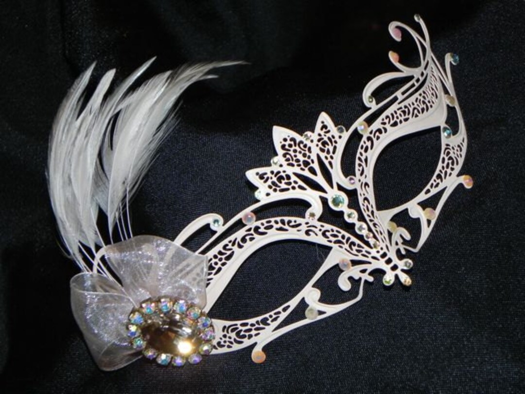 Flora Metallic Filigree Masquerade Mask in Blush - Etsy