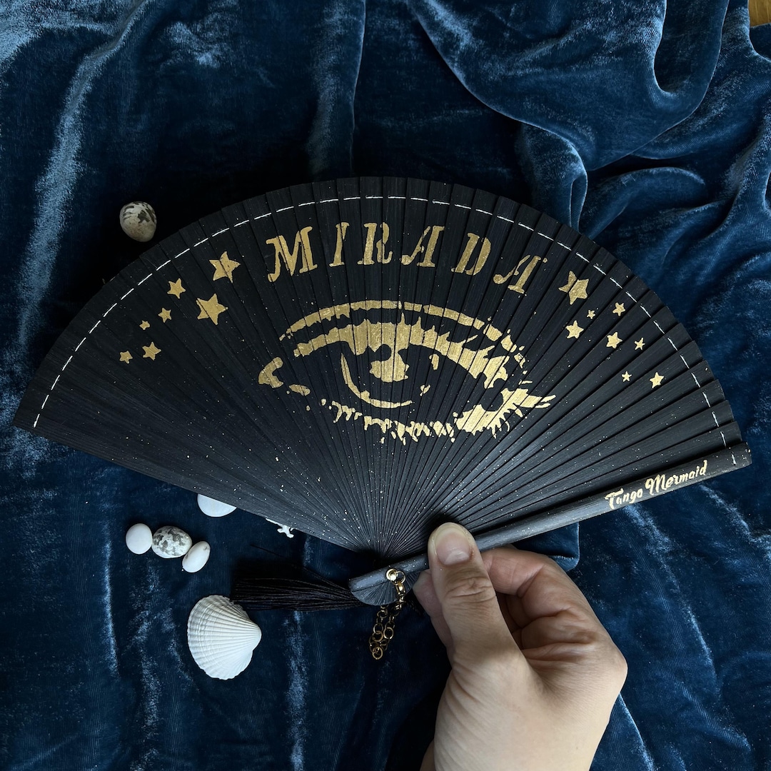 Tango Fan MIRADA (r=18cm). Custom-design, Bamboo, Hand-gilded ...