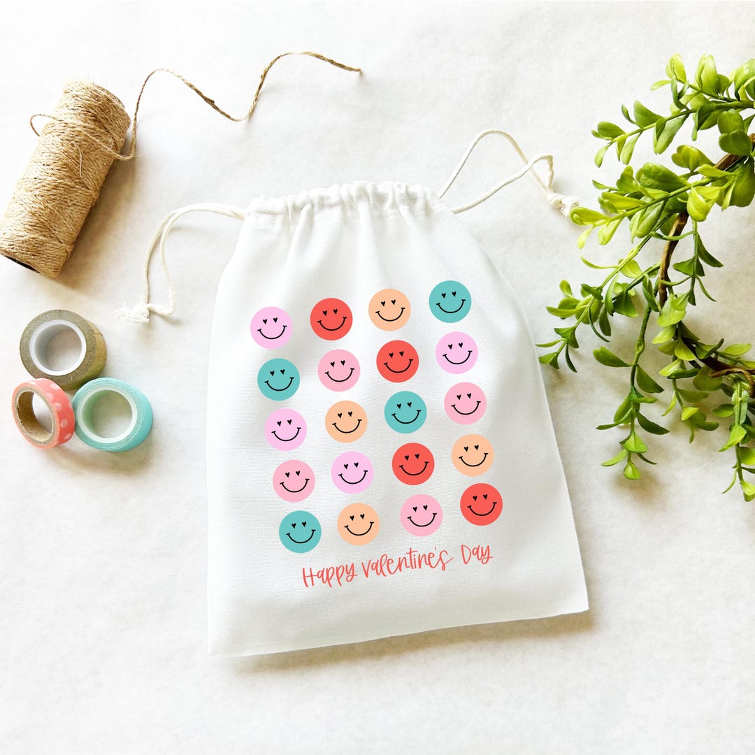 Smiley Face Valentine's Day Favor Bag Classroom Valentine Goodie Bags ...