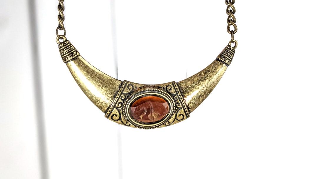 Crescent Metal Amber Resin Chain Choker Necklace - Etsy