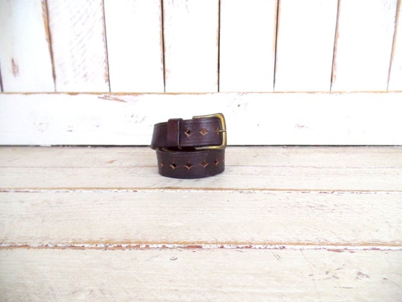 Distressed rugged dark brown vintage thick leather be… - Gem