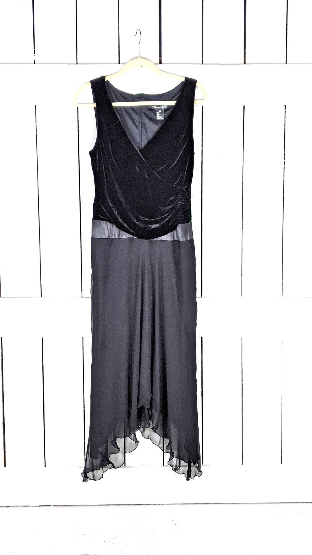 Jonathan Martin Studio Black Silk Velvet Vneck Sleeveless Asymmetric ...