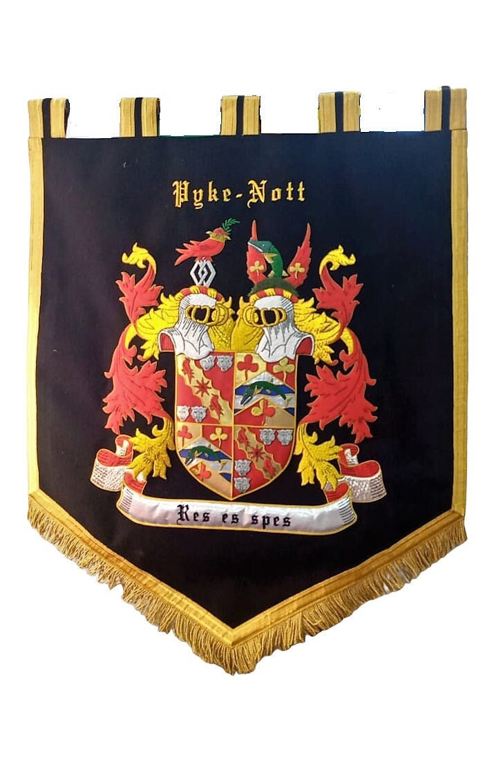 Family Crest Flags Sale