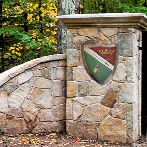 Family Coat of Arms Knight Shield: Outdoor Estate Gate Decor - Etsy