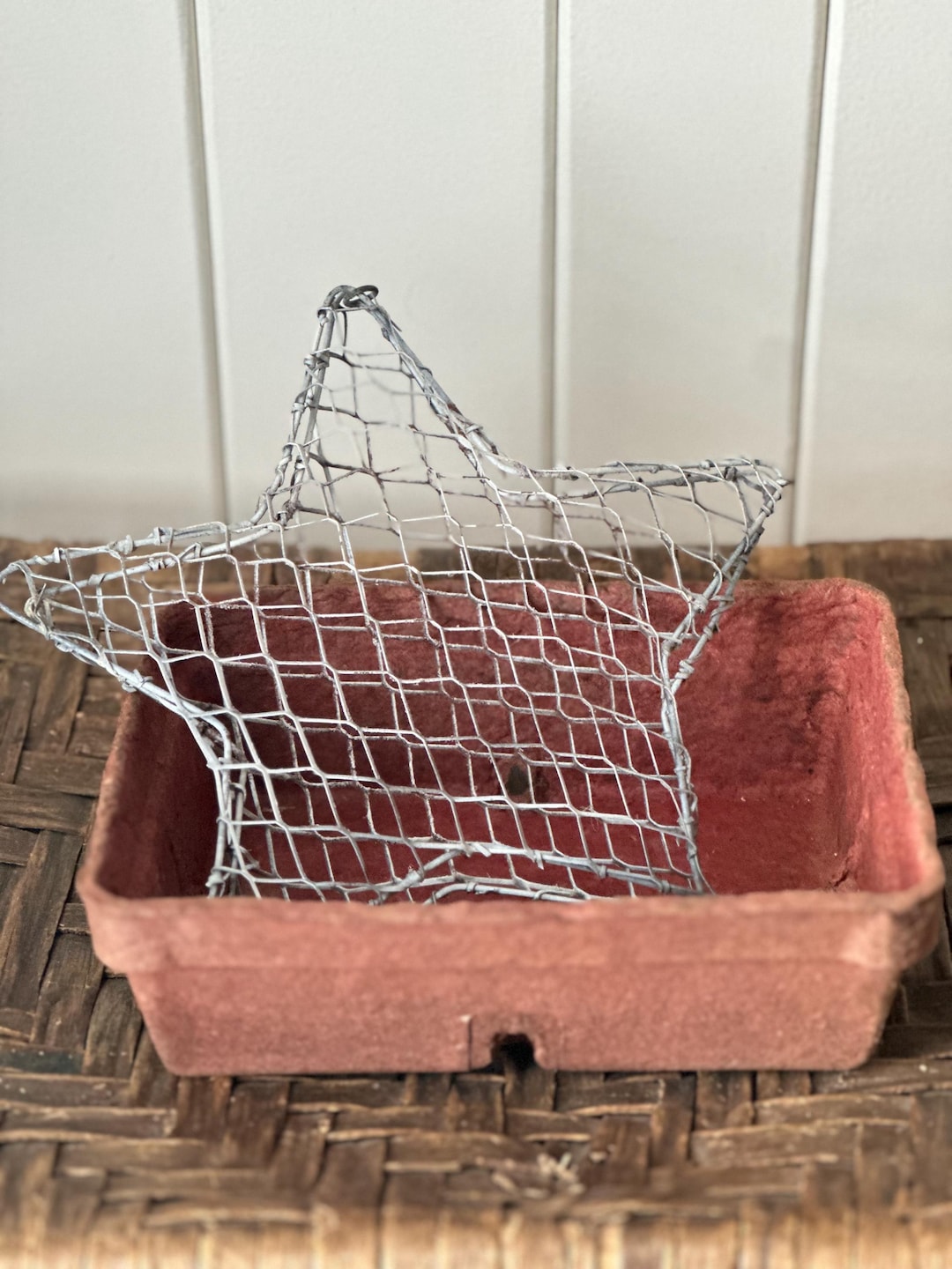 Vintage Berry Basket and White Metal Star - Set of Two - Etsy