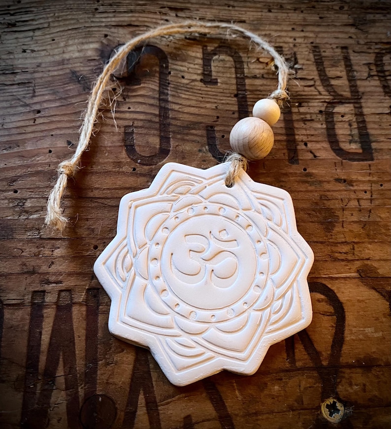 Handmade Ceramic Om Car Diffuser - Natural Essential Home Oil Diffuser ...