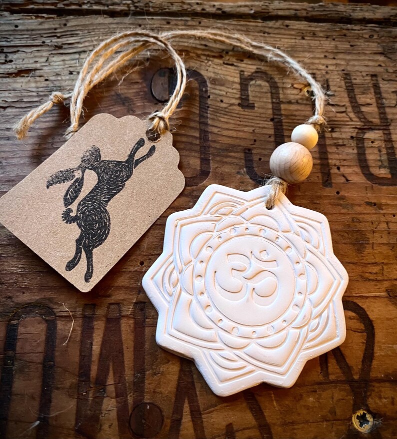 Handmade Ceramic Om Car Diffuser - Natural Essential Home Oil Diffuser ...