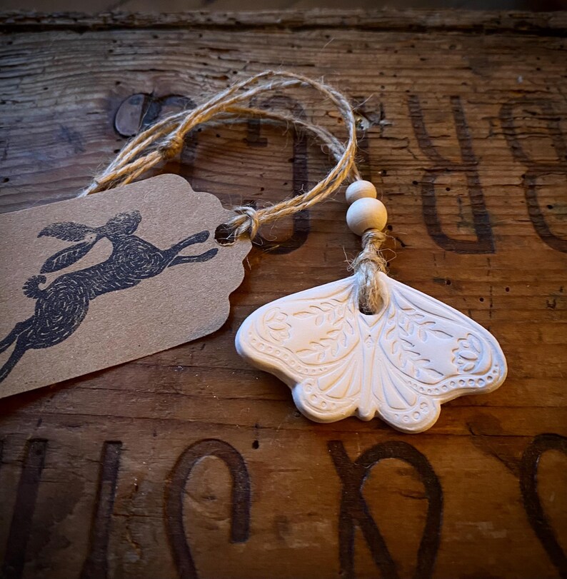 Handmade Ceramic Luna Moth Car Diffuser - Natural Essential Home Oil ...
