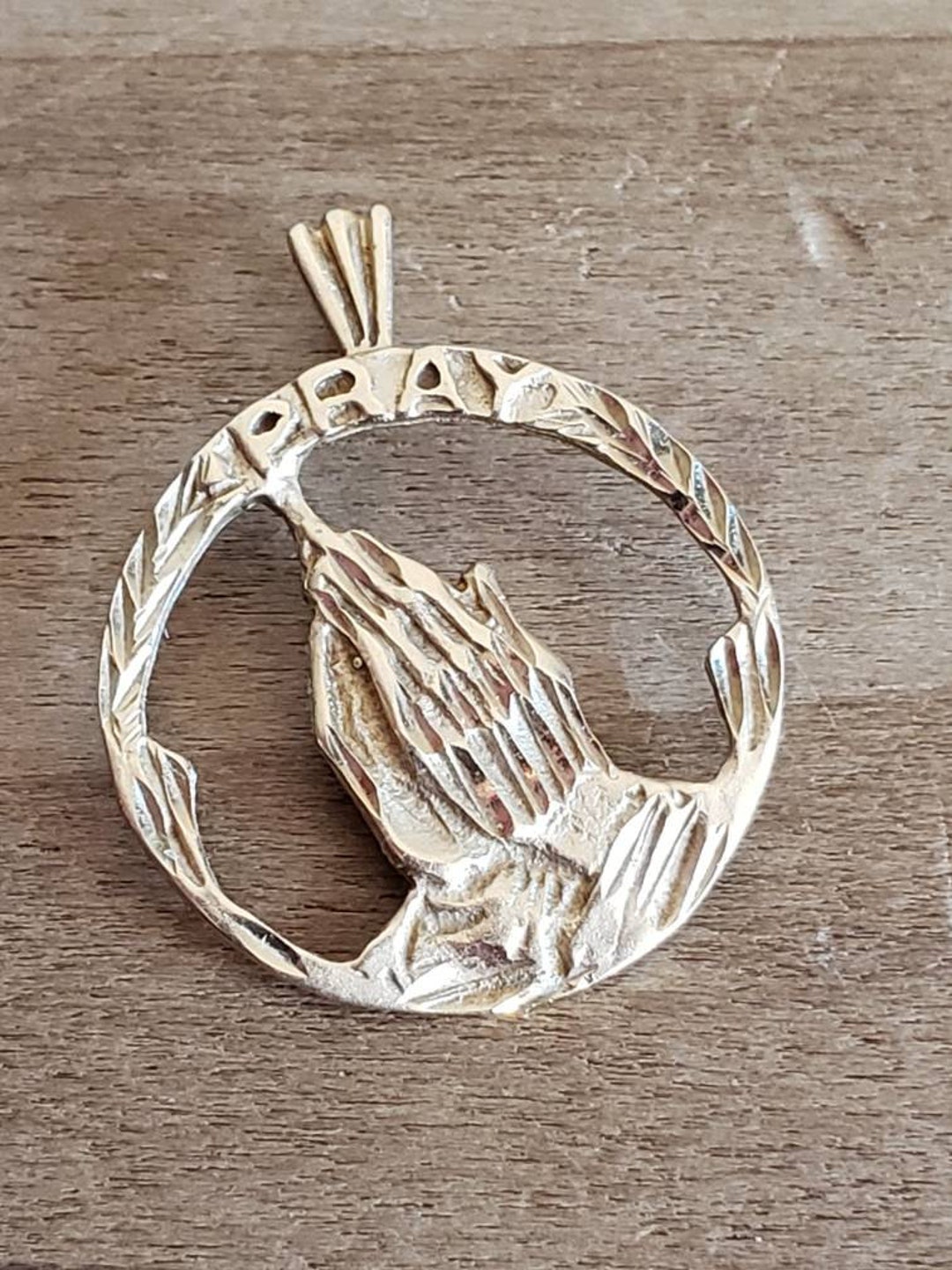 Vintage 14 Karat Yellow Gold Praying Hands Pray Pendant 1980s Religious ...