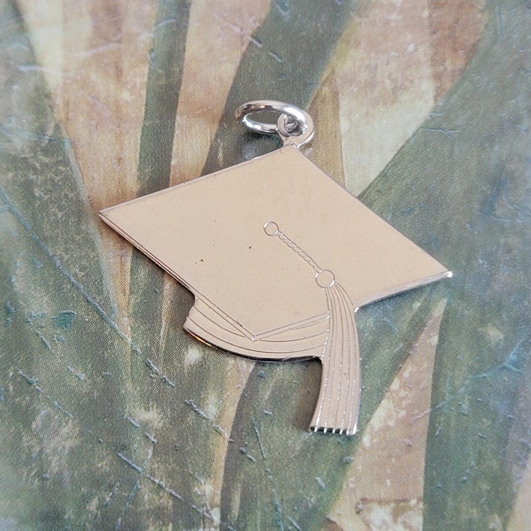 Vintage Automade Sterling Silver Graduation Cap and Tassel Pendant ...