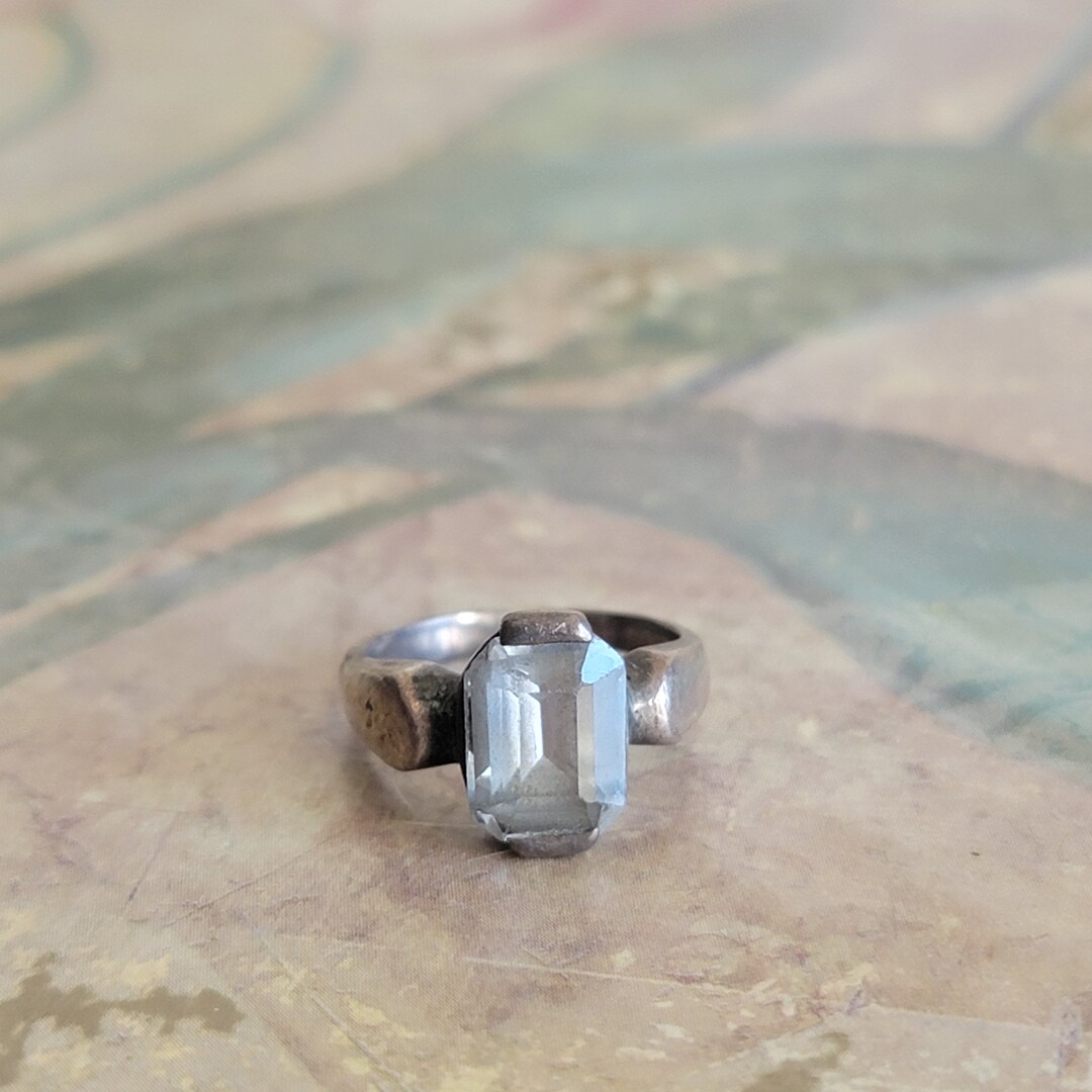 Vintage Sterling Silver and Semi Precious Faceted Stone Ring Blue Topaz ...