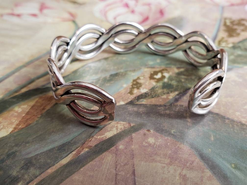 Vintage Sterling Silver 925 Twist Wave Cuff Bracelet Made in - Etsy.de