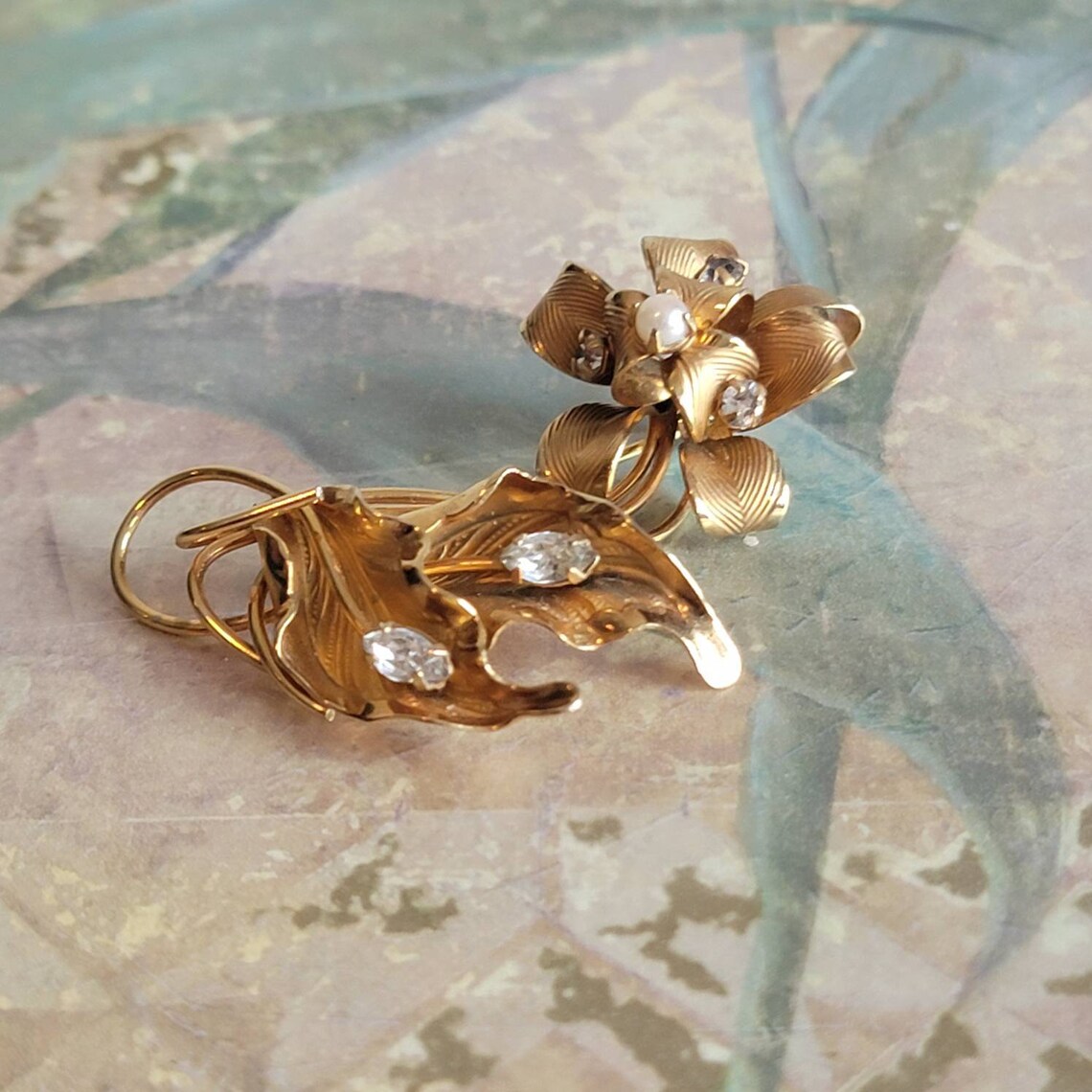 Vintage Mariana Flower 12 Karat Gold Filled With Rhinestones and Pearl ...