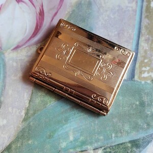 Vintage Coro Gold Filled Rectangular/oval Locket Pendant With Fleur De ...