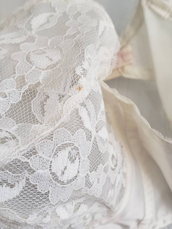 Vintage Symphonie Milano White Floral Lace Bra Ladies… - Gem
