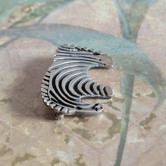 Vintage Sterling Silver Zebra Pin or Brooch - Gem