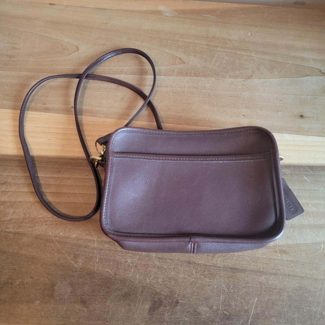 Vintage Small Coach Brown Leather Crossbody Bag Pocketbook Handbag ...