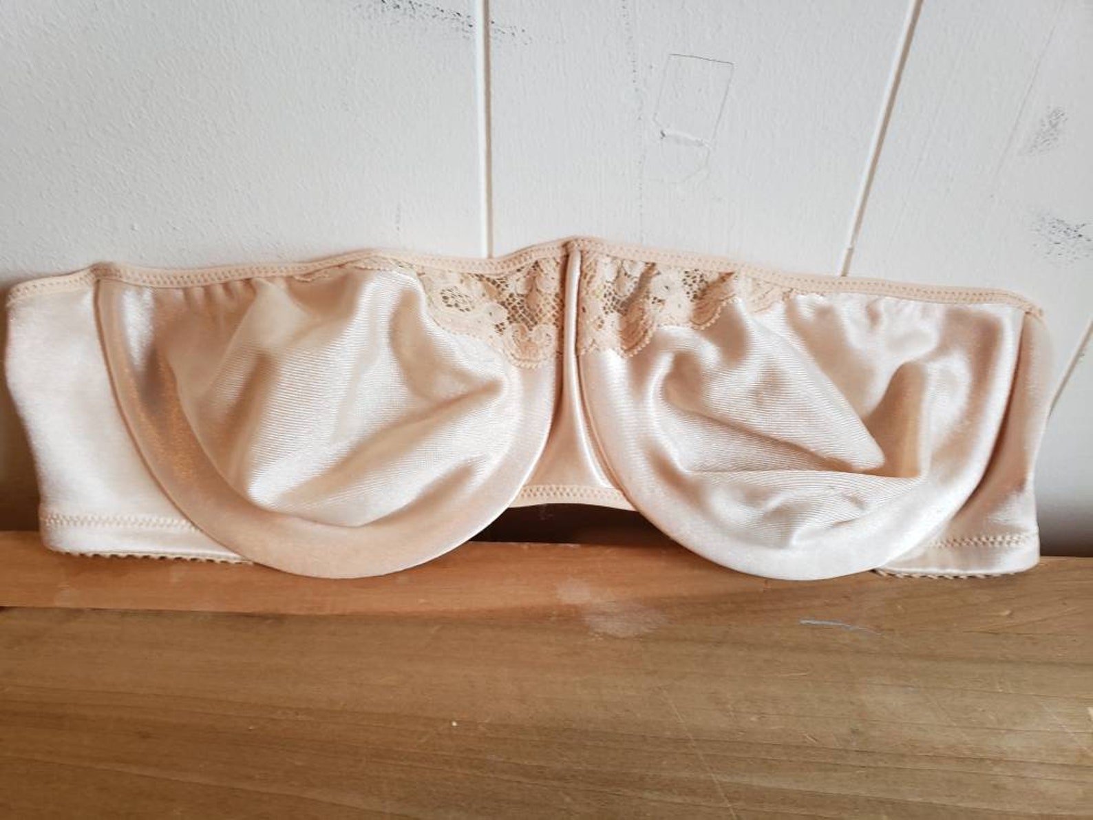 Vintage Warner's Strapless Bra Brassiere Under Wire Size 36/37 C Lace ...