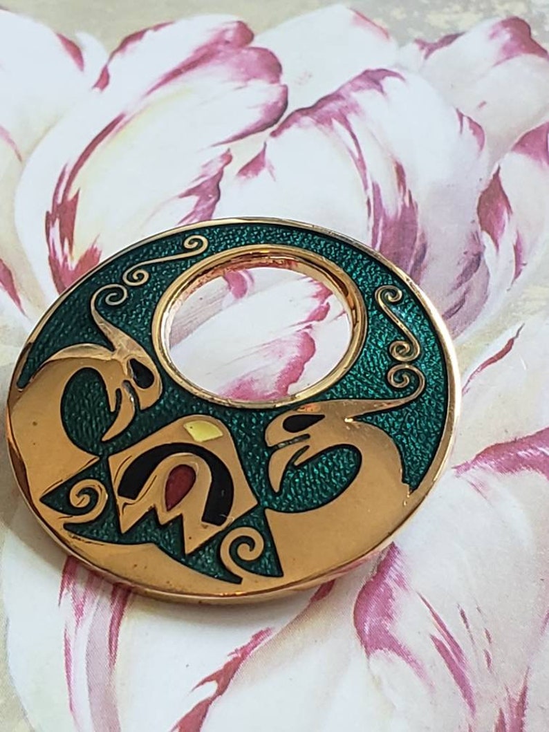 Vintage Celtic Gold Tone Metal Brooch Pin Irish Enamel Red - Etsy