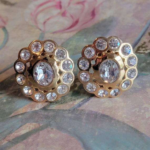 Dior costume jewelry store