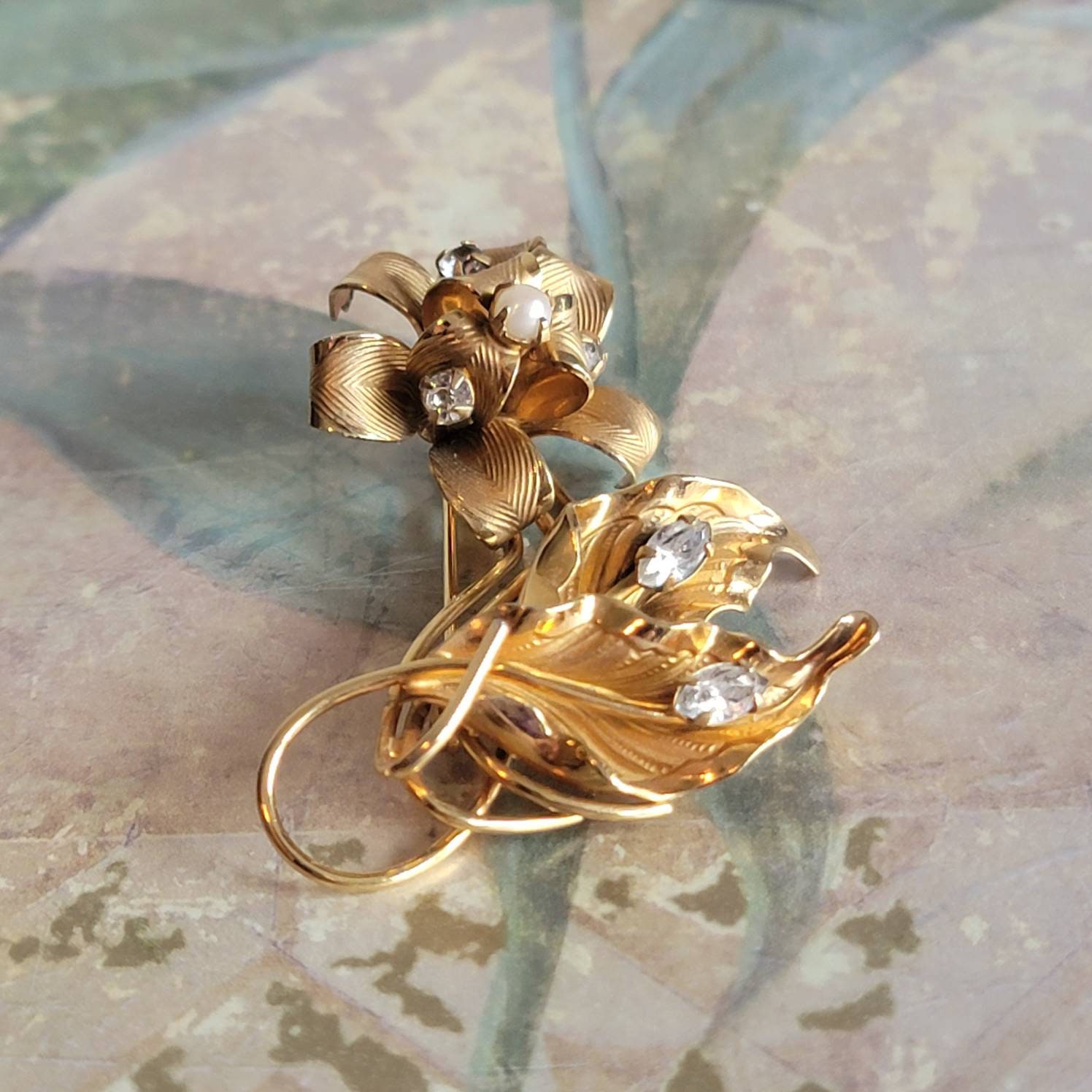 Vintage Mariana Flower 12 Karat Gold Filled With Rhinestones and Pearl ...