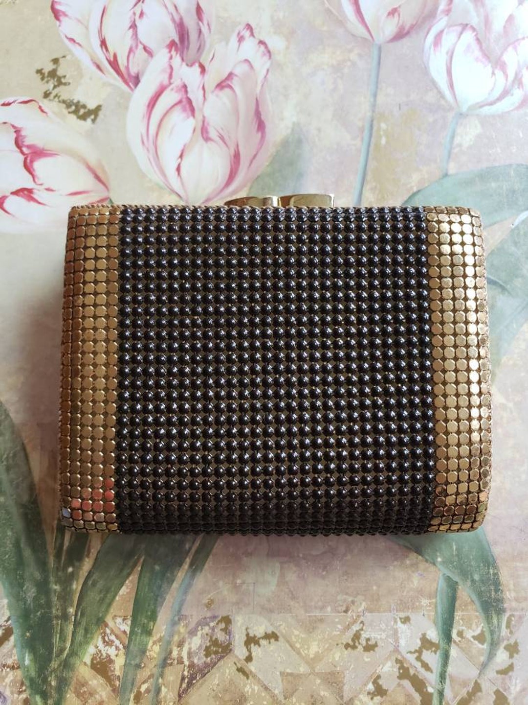 Vintage Gold and Black Mesh Wallet 1950s Peach Textile Interior Snap ...