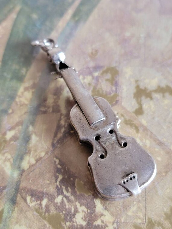 Vintage music violin fiddle - Gem