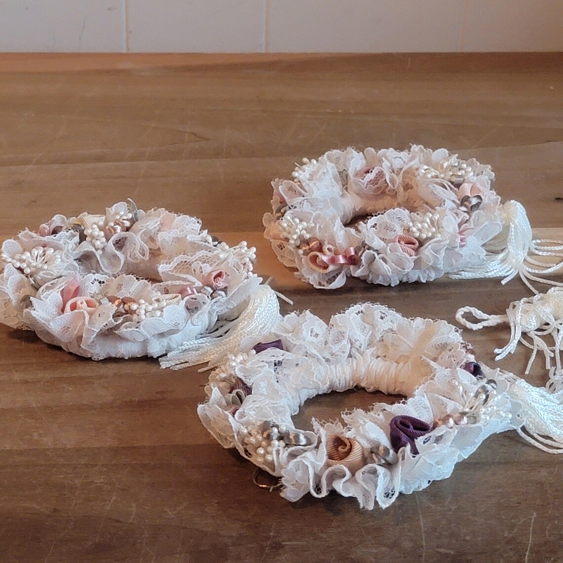 Vintage Set of 3 Marcela, Florida Wreaths Christmas Tree Ornaments With ...