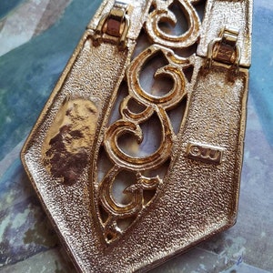 Vintage Signed JJ Gold Tone Articulated Tie Brooch Pin Statement Piece ...