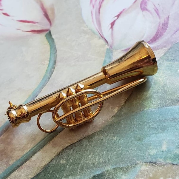 Trumpet Pin - Etsy