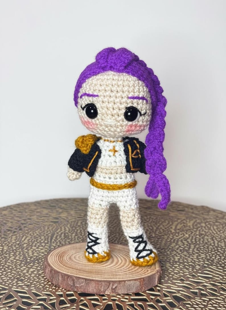 Kpop Demon Hunters Crochet Pattern, Argumani Crochet Patterns, Rumi ...
