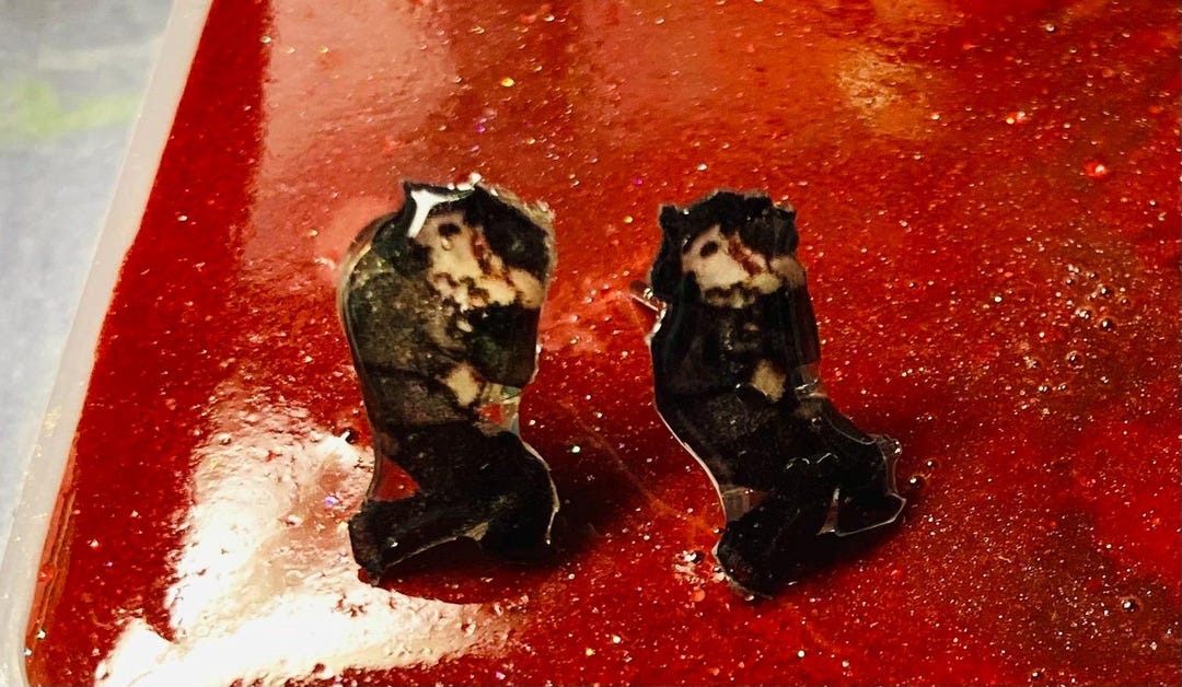 Iron Lung Inspired Simon Convict Stud Earrings - Etsy