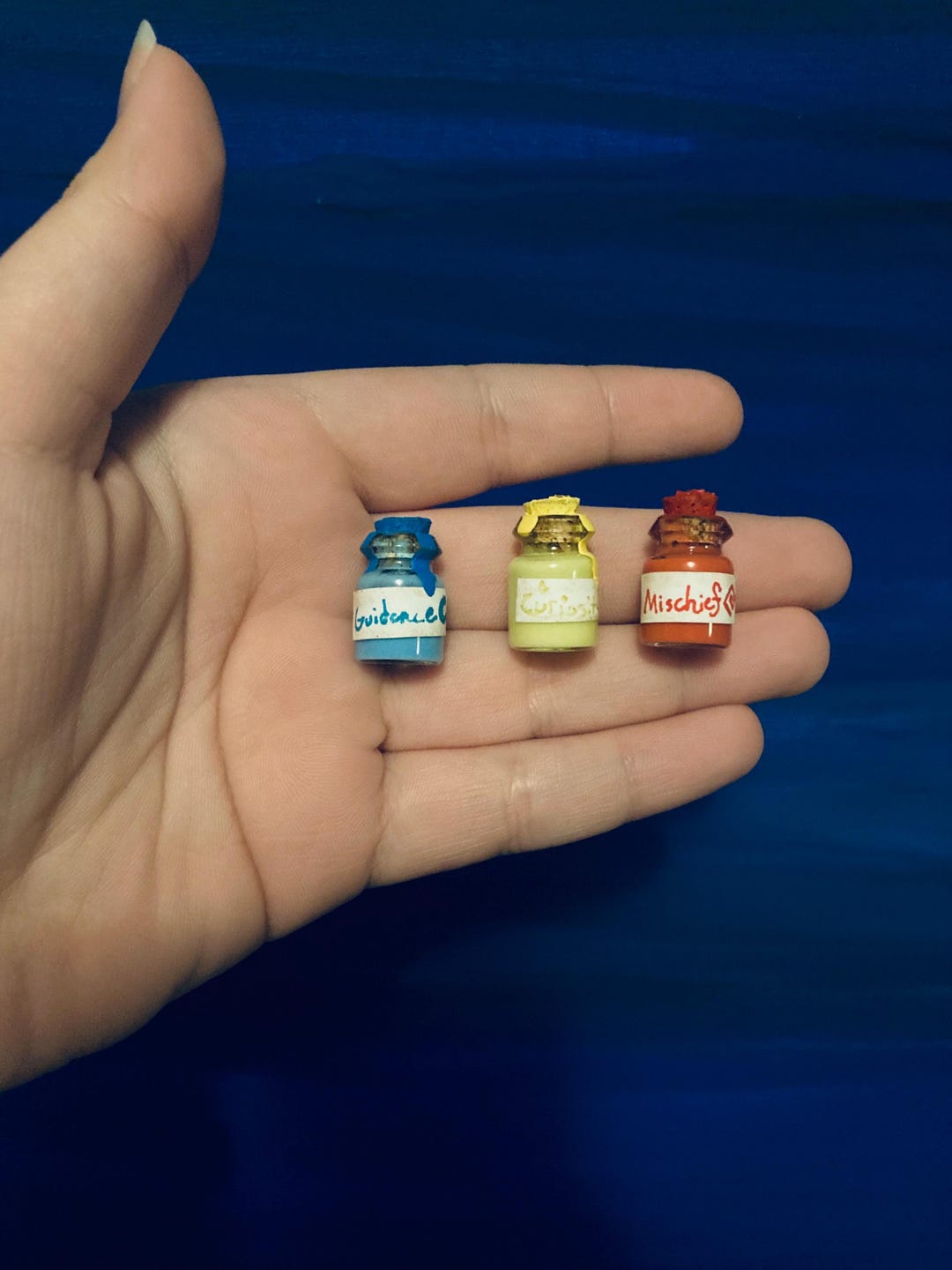 Roblox Doors Inspired Potion Bottles. Guiding Light, Curious Light ...