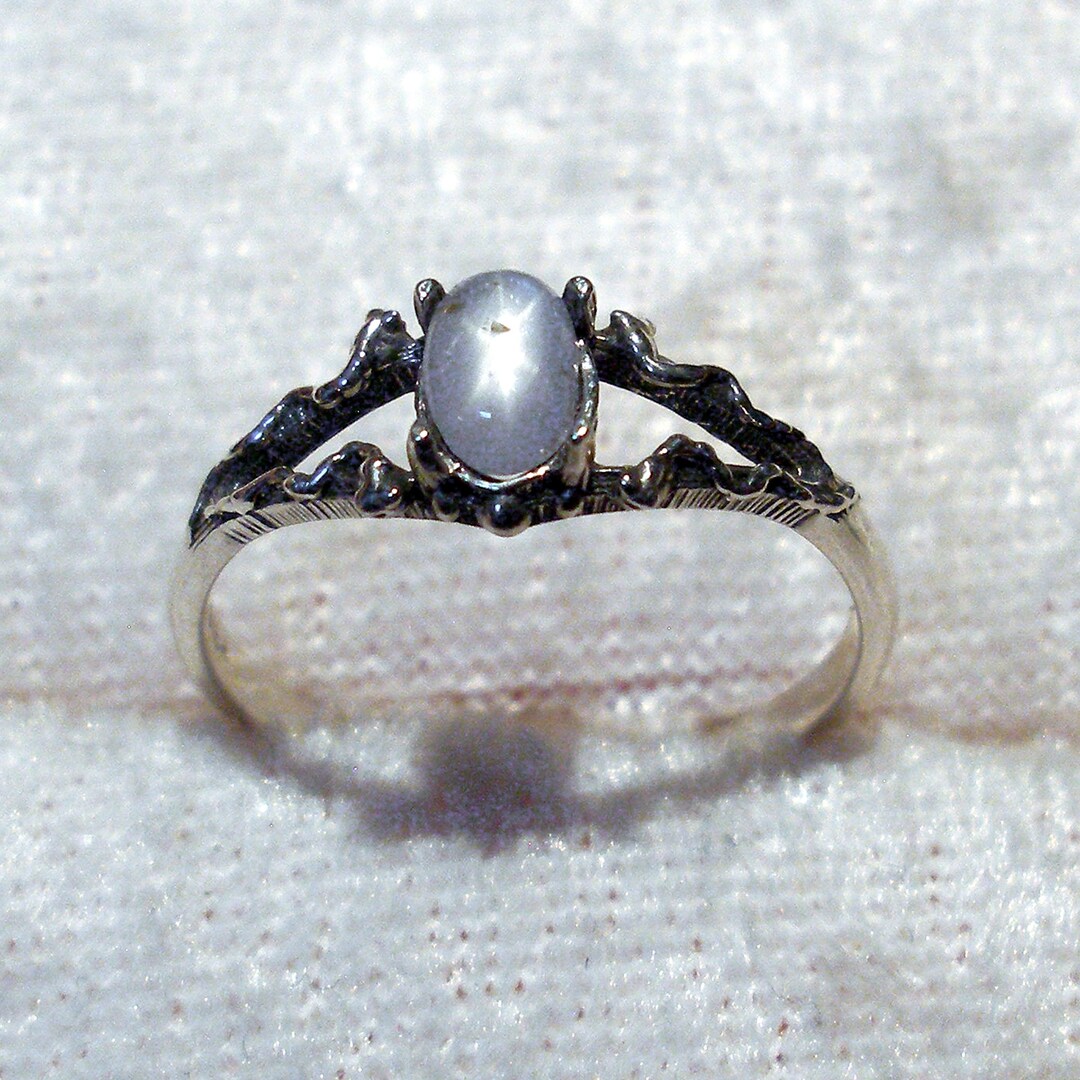 Natural Silver Gray Star Sapphire, Mythological Stone Protector Ring ...