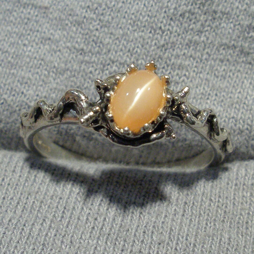 Red Moonstone Mythological Stone Protector Ring Sterling - Etsy France