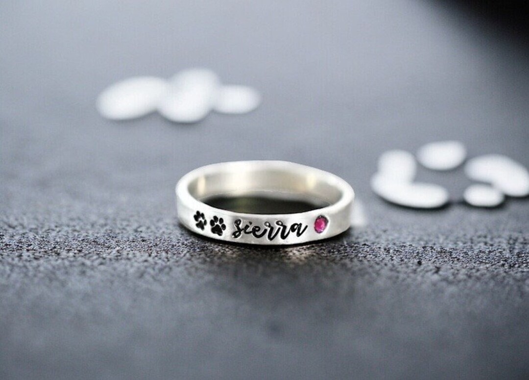 Pet Name Ring, Dog Mom Tiny Paw Print, Personalized, Cat Mom, Skinny ...