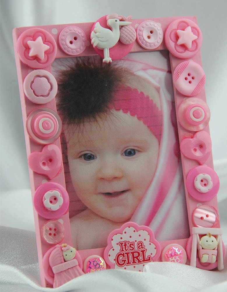 Children's Pink it's a Girl' Button Picture | Etsy